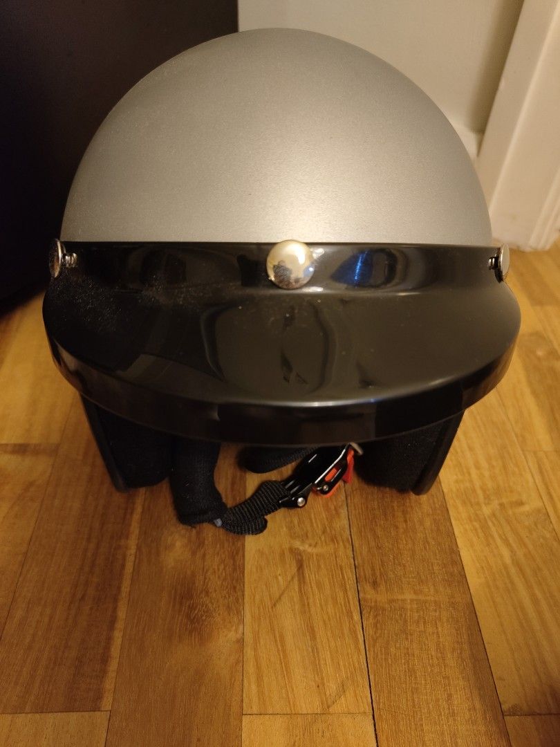VRM Bike Helmet (used), Motorbikes, Motorbike Parts & Accessories ...