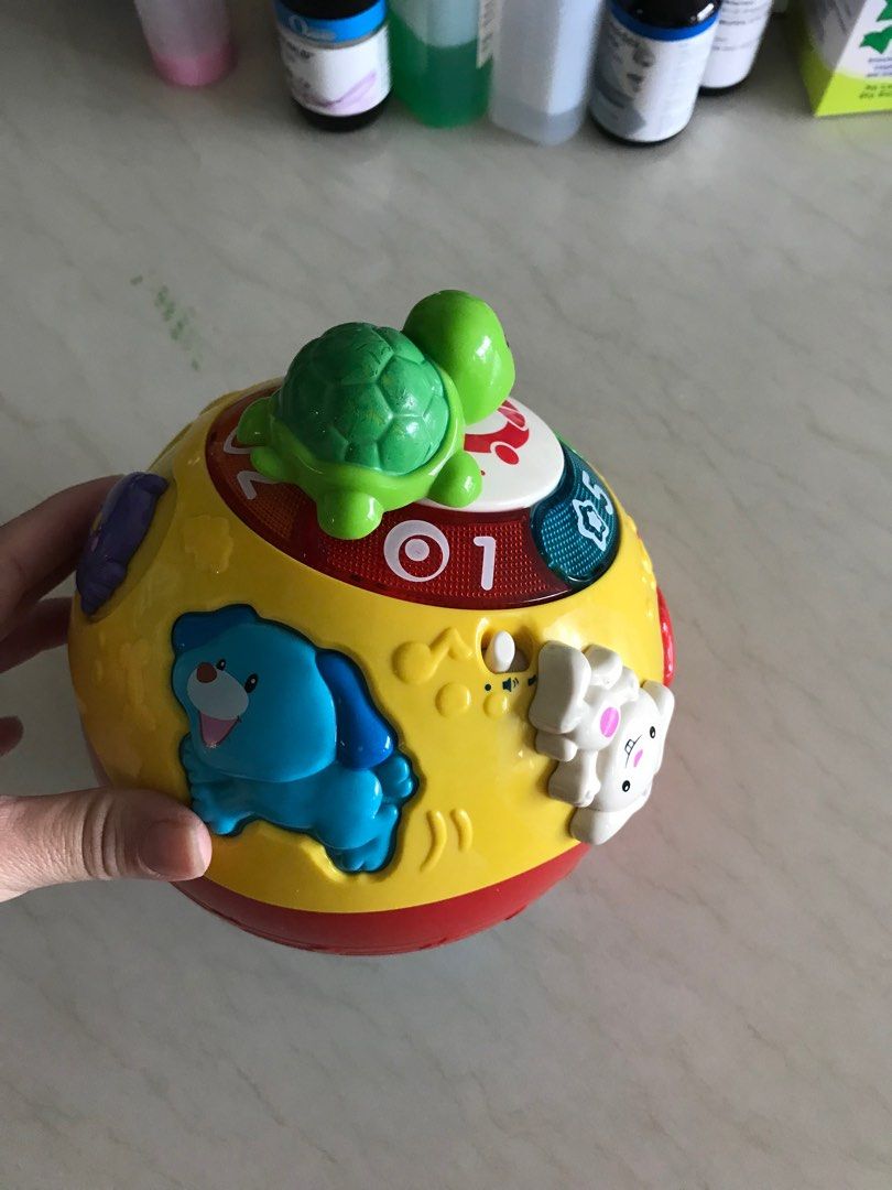 VTECH Wiggle and crawl ball, Babies & Kids, Infant Playtime on Carousell