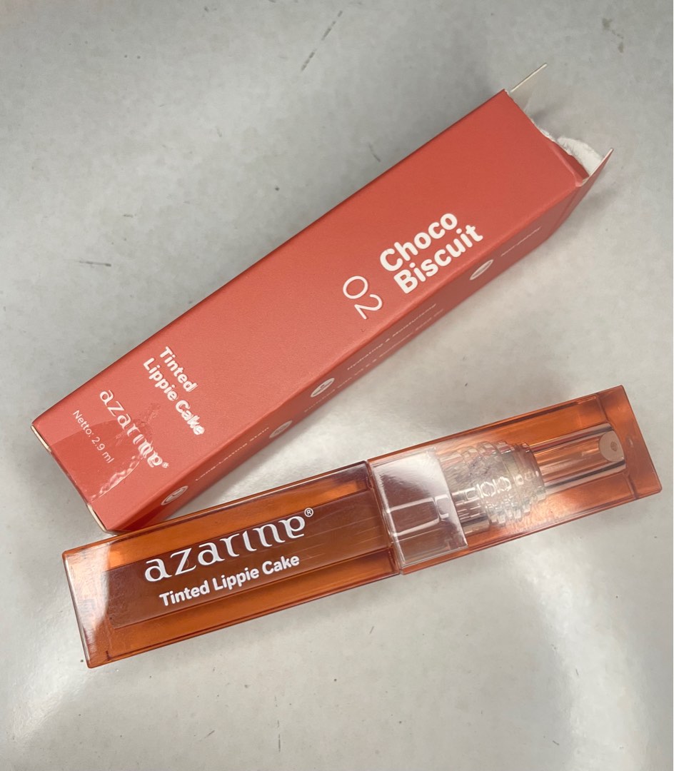 02 Choco Biscuit Azarine, Kesehatan & Kecantikan, Rias Wajah di Carousell