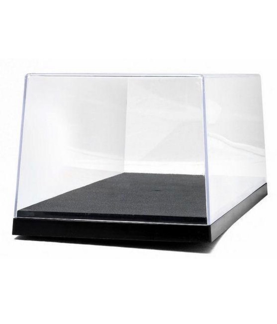 1:18 Acrylic display case, Hobbies & Toys, Toys & Games on Carousell