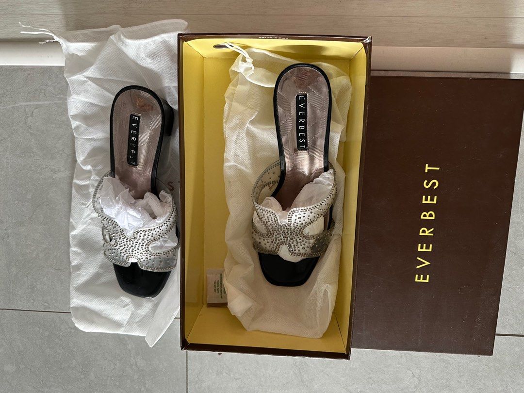 2.5 feet high heels., Women's Fashion, Footwear, Heels on Carousell