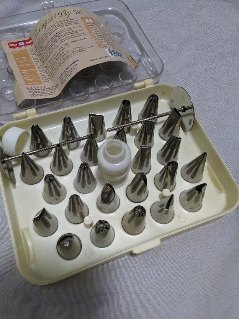 26-piece Piping Tip Set, Furniture & Home Living, Kitchenware ...