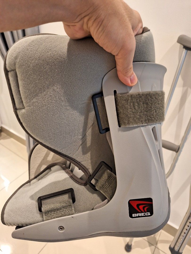 Aircast Airselect Short Walker Brace / Walking Boot / Robot Shoes ...