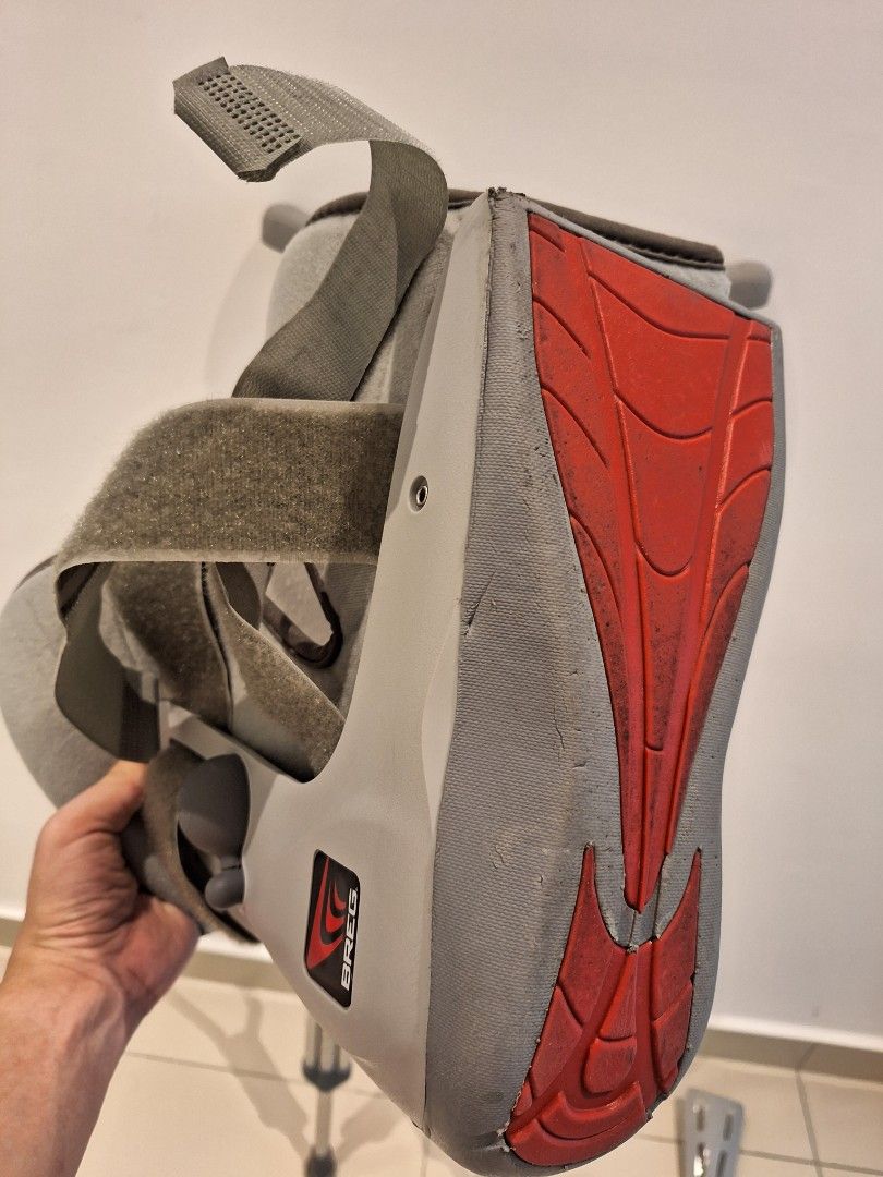 Aircast Airselect Short Walker Brace / Walking Boot / Robot Shoes ...