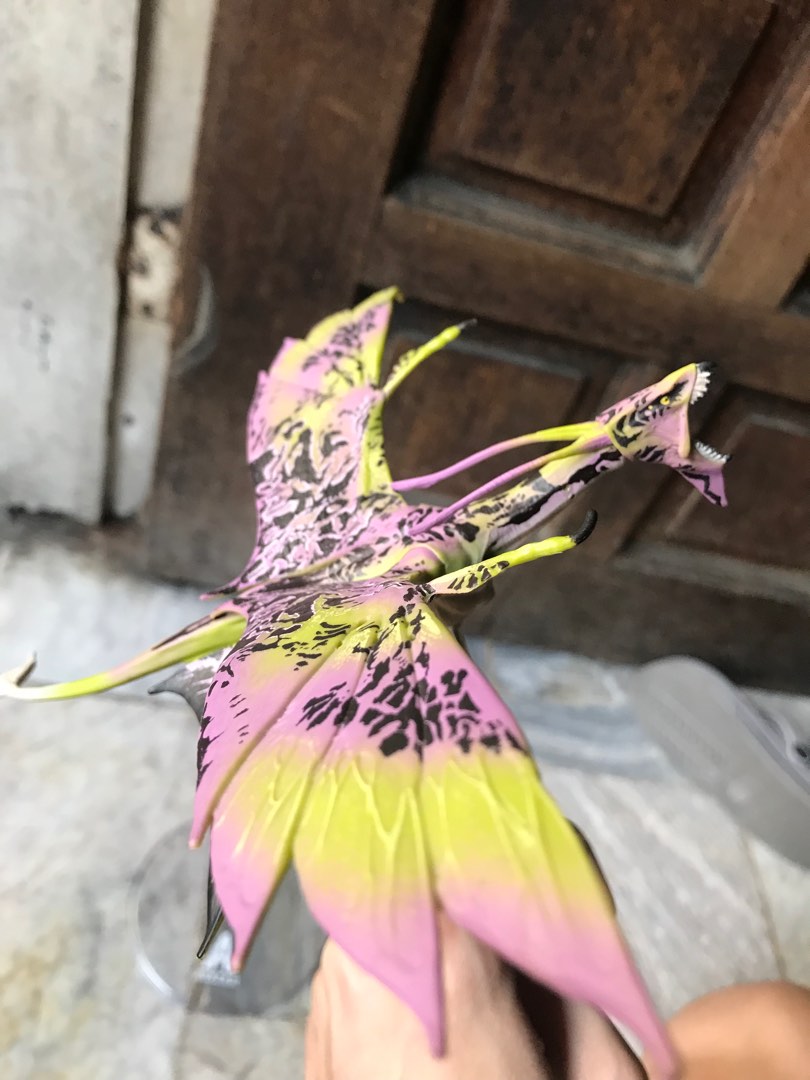 Avatar Banshee Toy Hobbies And Toys Toys And Games On Carousell