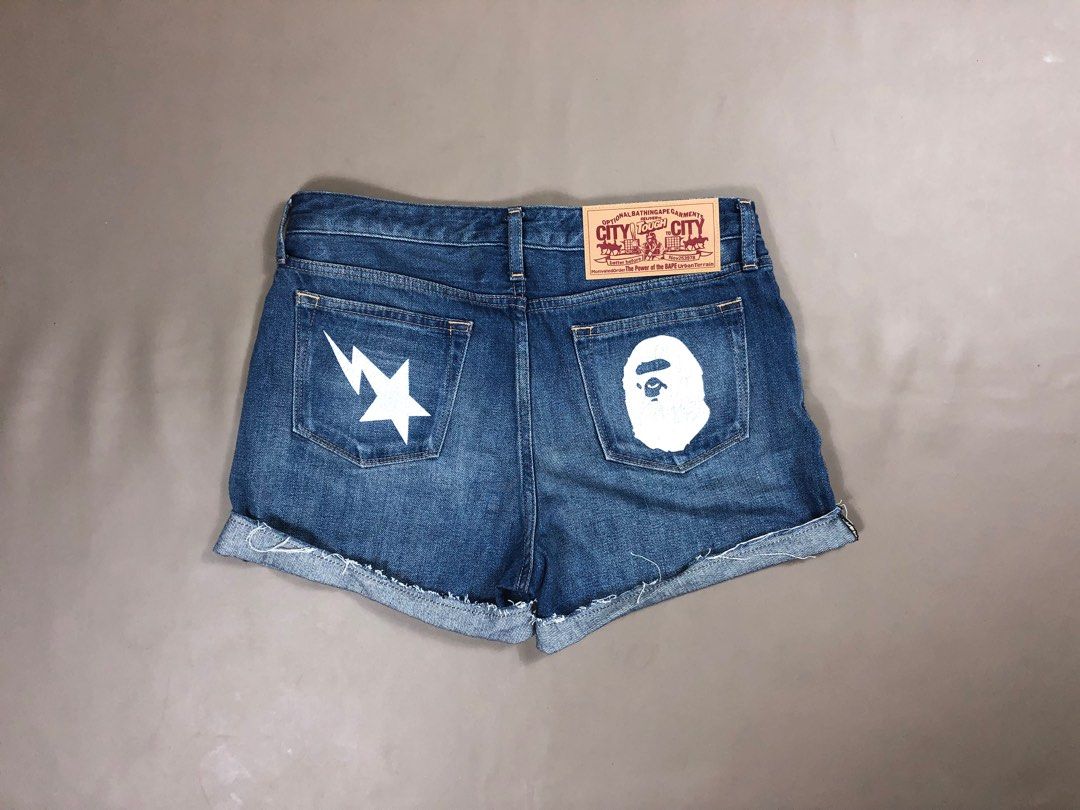 BAPE BY ABATHING APE BAPE STA SHORT, Women's Fashion, Bottoms, Shorts ...