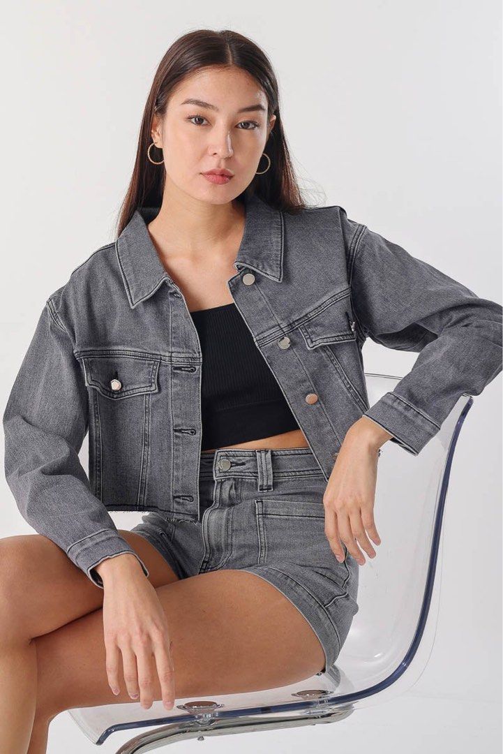 Bombshell Crop Denim Jacket, Women's Fashion, Coats, Jackets and ...