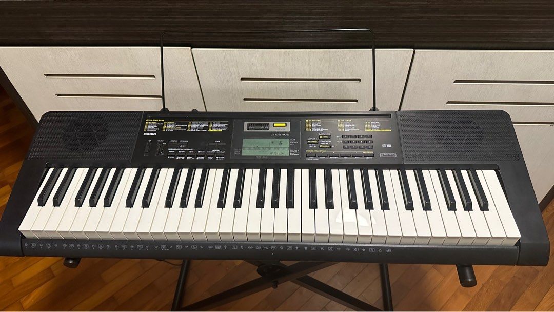 Casio CTX 2400, Hobbies & Toys, Music & Media, Musical Instruments on ...