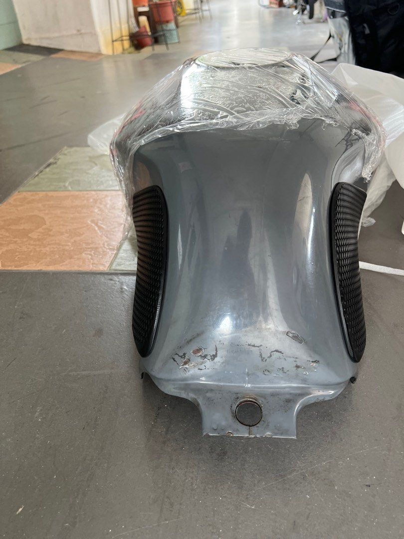 Cb400 spec 3 super4 tank only, Motorcycles, Motorcycle Accessories on ...