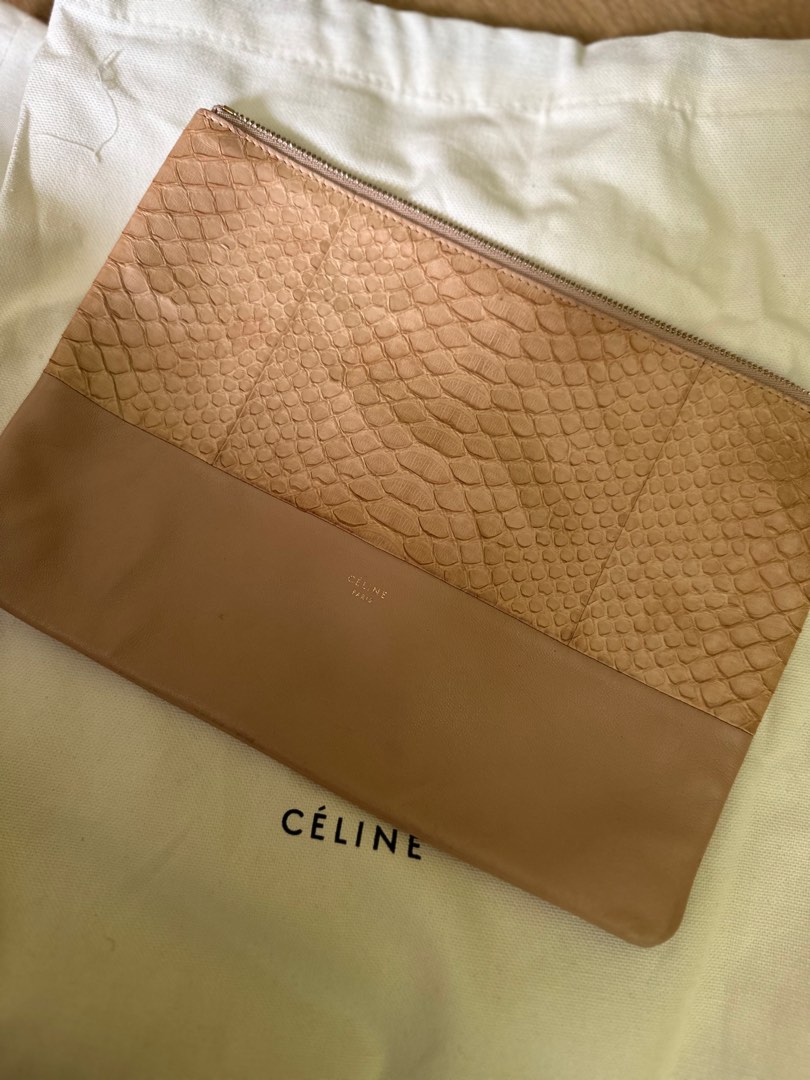 CELINE real python clutch, 女裝, 手袋及銀包, 手拿包 - Carousell