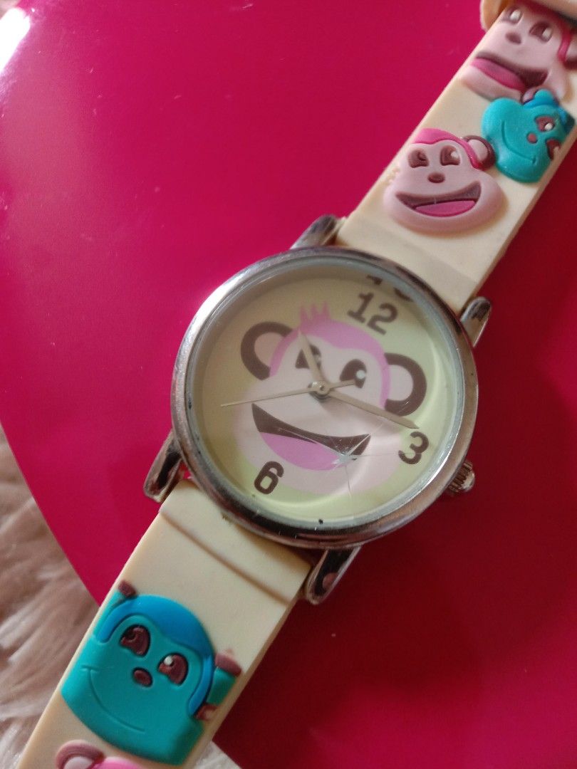 Character Watch, Babies & Kids, Babies & Kids Fashion on Carousell