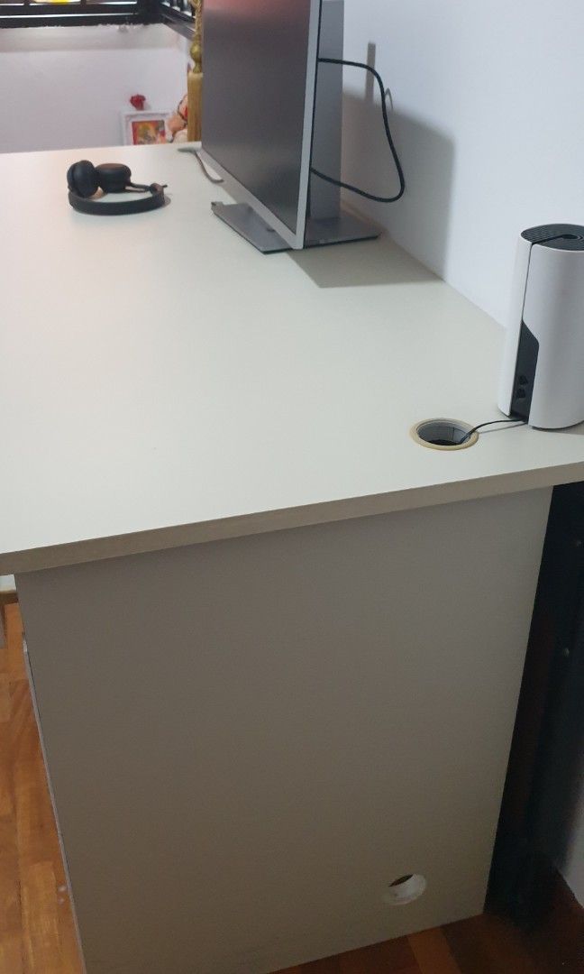 Computer table with 2 sliding keyboard drawer...move out sale ...