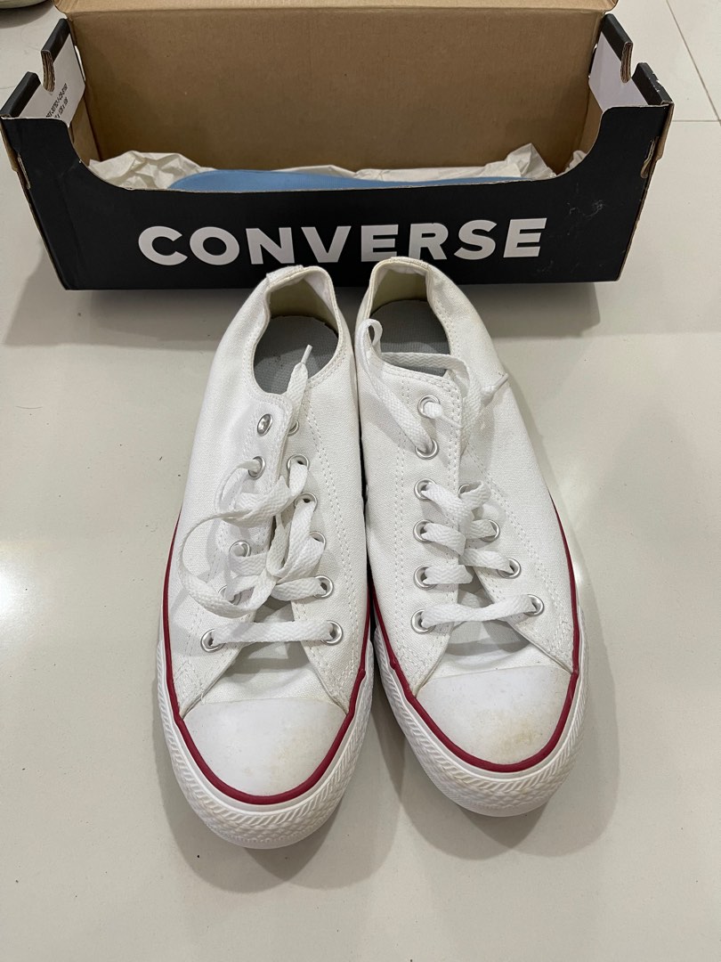 Converse White Shoes, Women's Fashion, Footwear, Sneakers on Carousell
