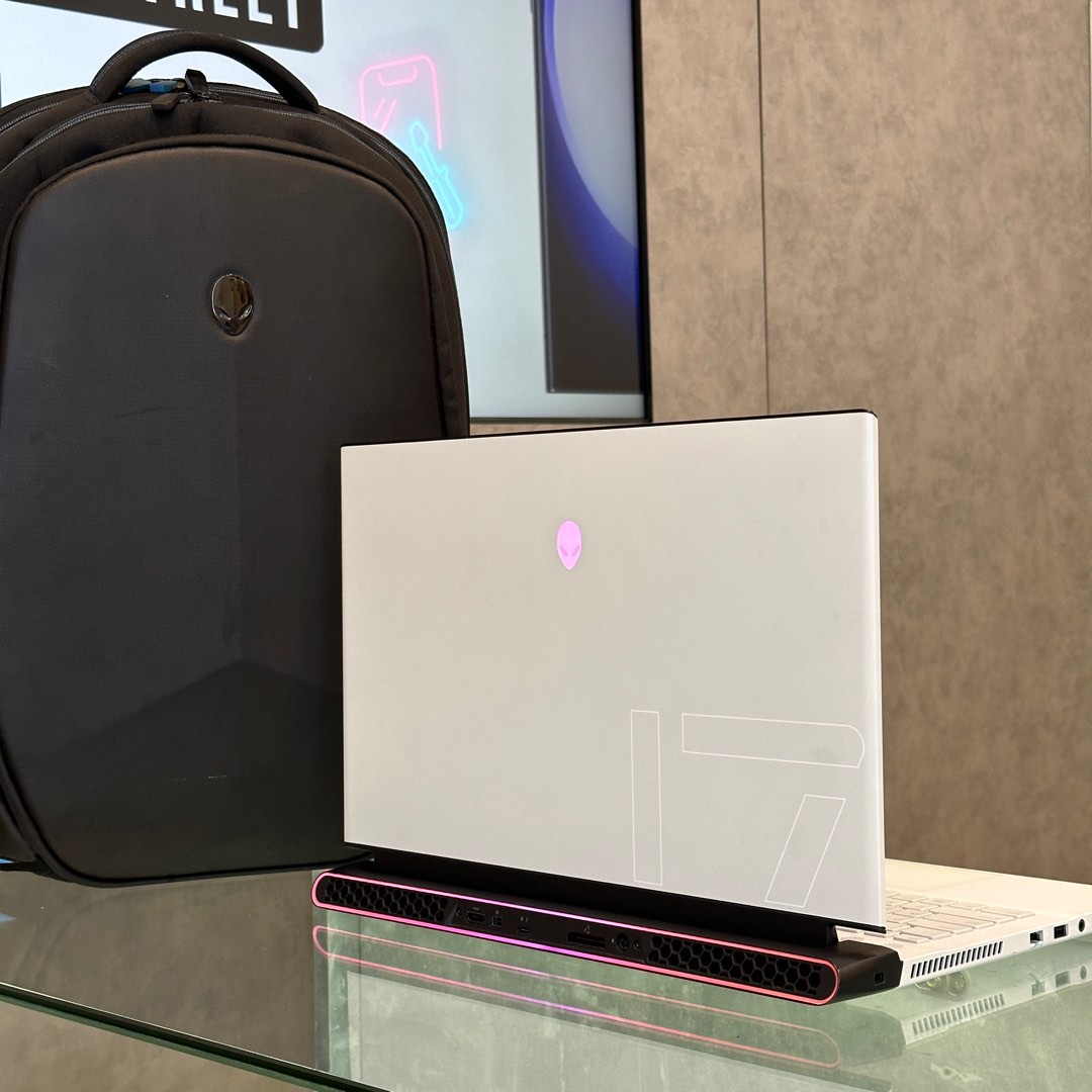 Dell Alienware M17 R3 32GB i7-10th 512GB RTX2070-Super (RETAIL RM12,599 ...