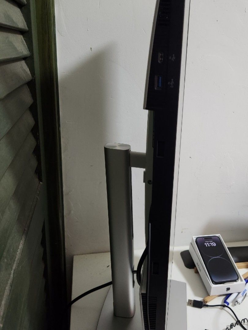 Dell U2722DE | UltraSharp 27 USB-C Monitor, Computers & Tech, Parts ...