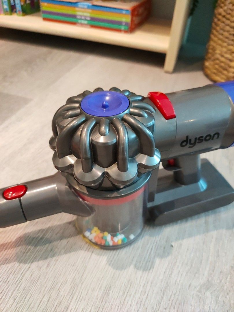 Dyson Vacuum Cleaner, Babies & Kids, Infant Playtime on Carousell