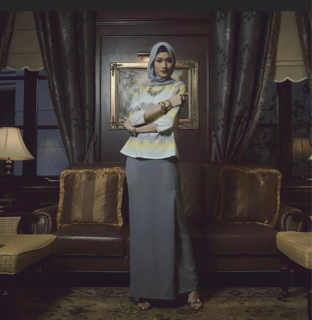 Emel Baju Kurung Kedah, Women's Fashion, Muslimah Fashion, Baju Kurung & sets on Carousell