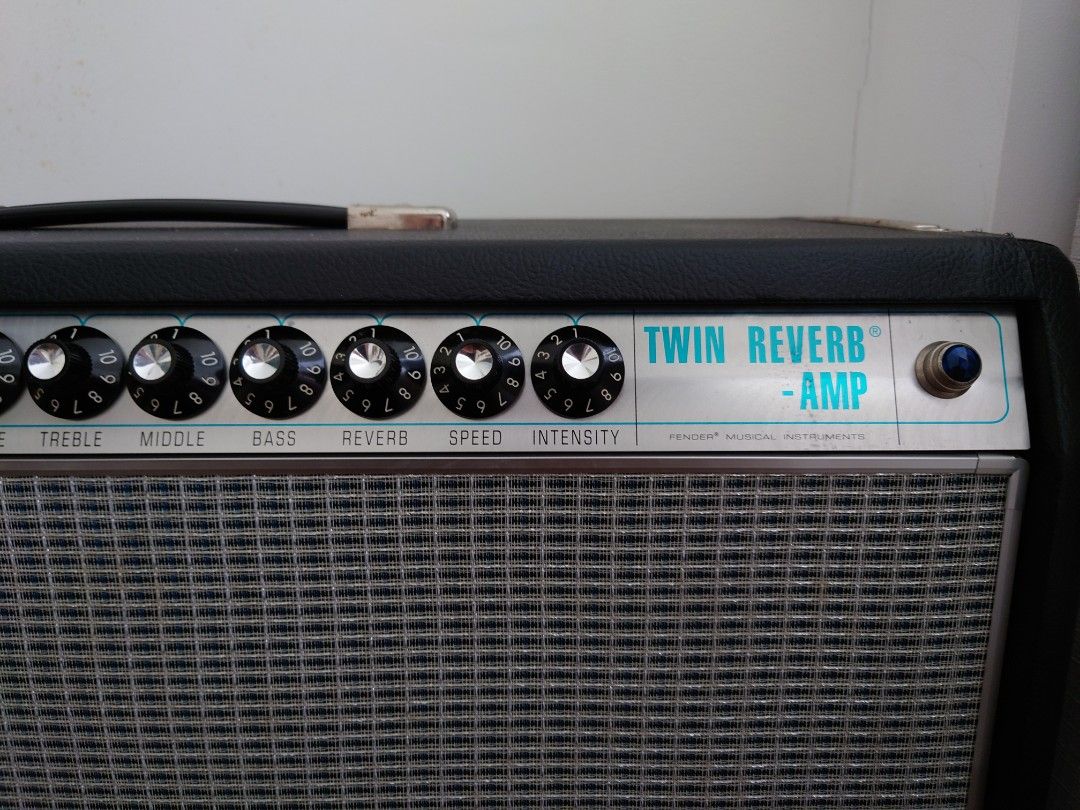 Fender 68 Custom Twin Reverb Guitar Amplifier, Hobbies & Toys, Music ...