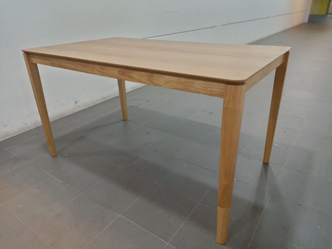 FODRO Dining Table in OAK, Furniture & Home Living, Furniture, Tables ...