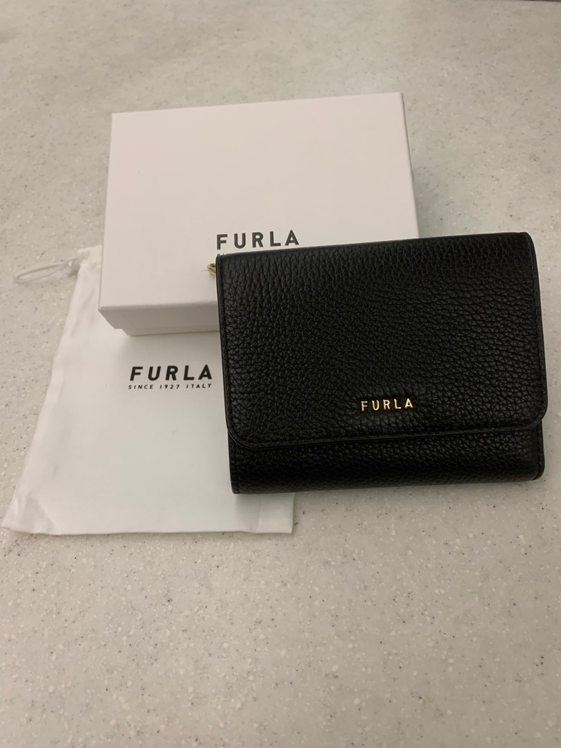 Furla wallet, Women's Fashion, Bags & Wallets, Wallets & Card Holders ...