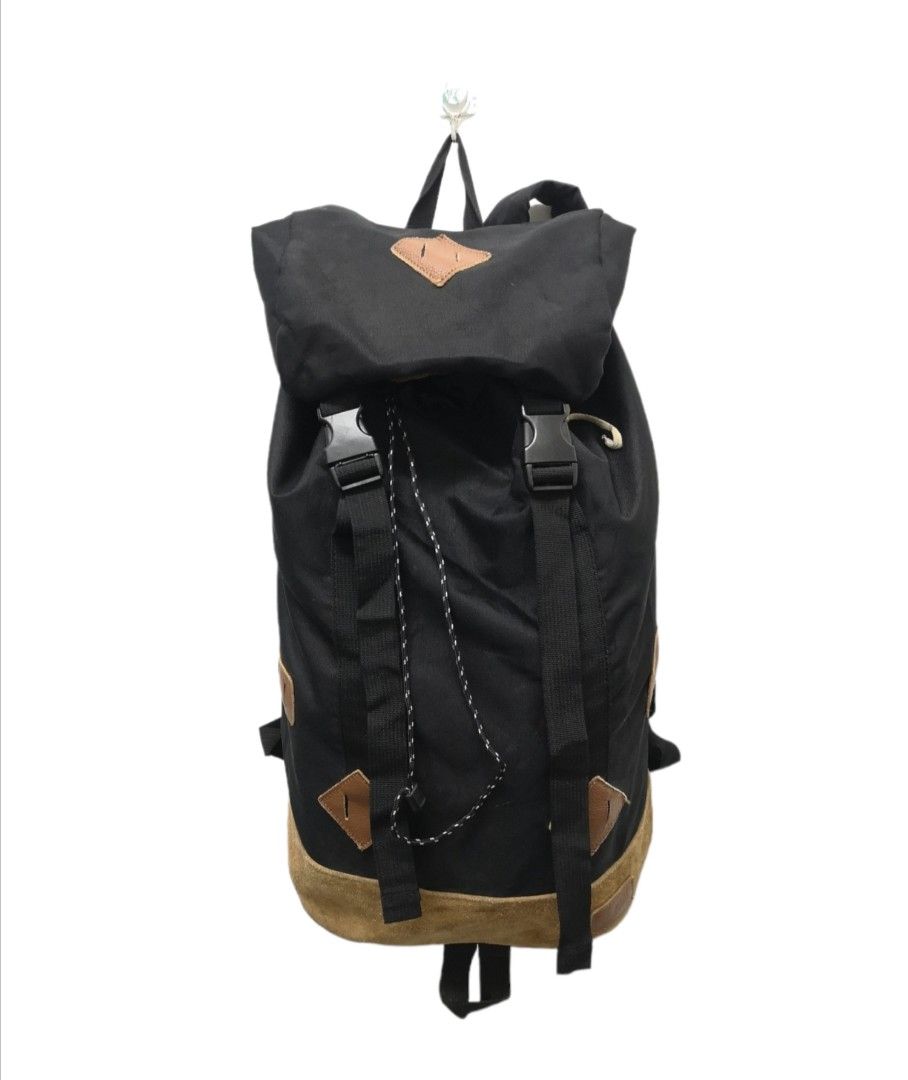 GOLIATH, Men's Fashion, Bags, Backpacks on Carousell