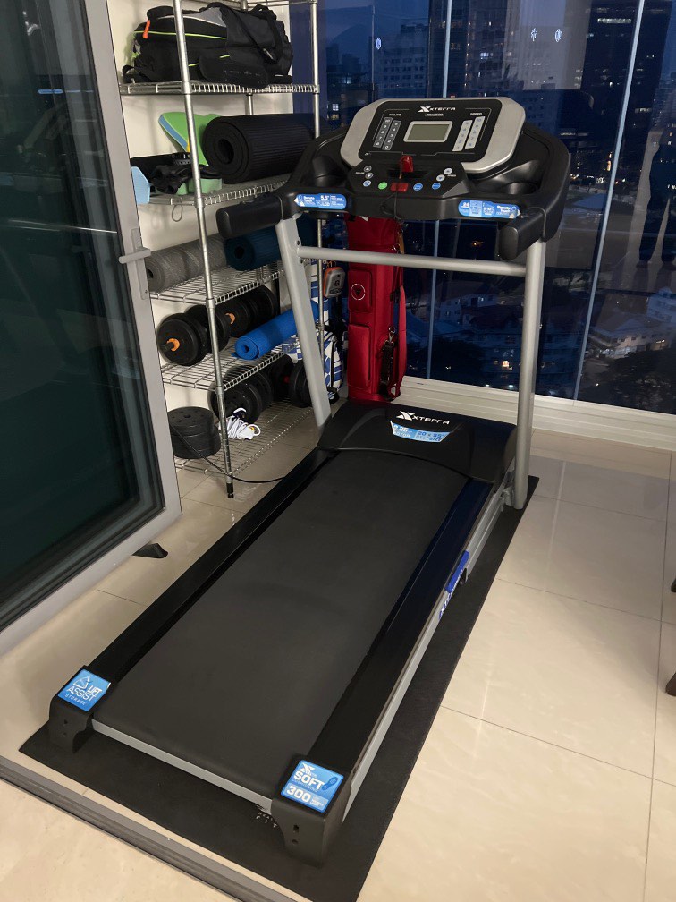 Hardly used Treadmill, Sports Equipment, Exercise & Fitness, Cardio ...