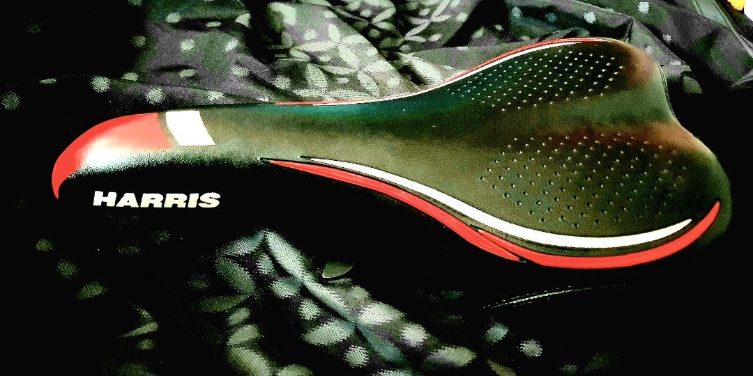 Harris Bicycle seat., Sports Equipment, Bicycles & Parts, Parts ...