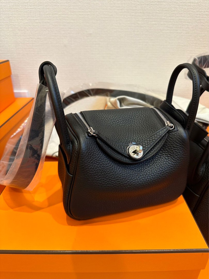 Hermes Mini Lindy Black PHW, Luxury, Bags & Wallets on Carousell