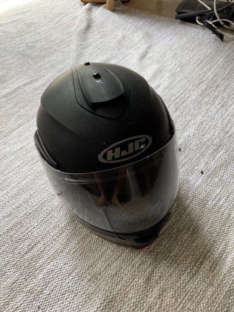 HJC modular Helmet, Motorcycles, Motorcycle Accessories on Carousell