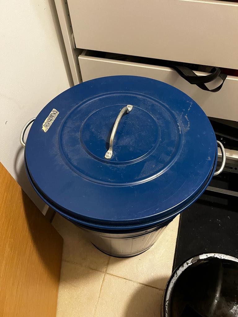 IKEA 40 L Knodd bin with lid, Furniture & Home Living, Cleaning ...
