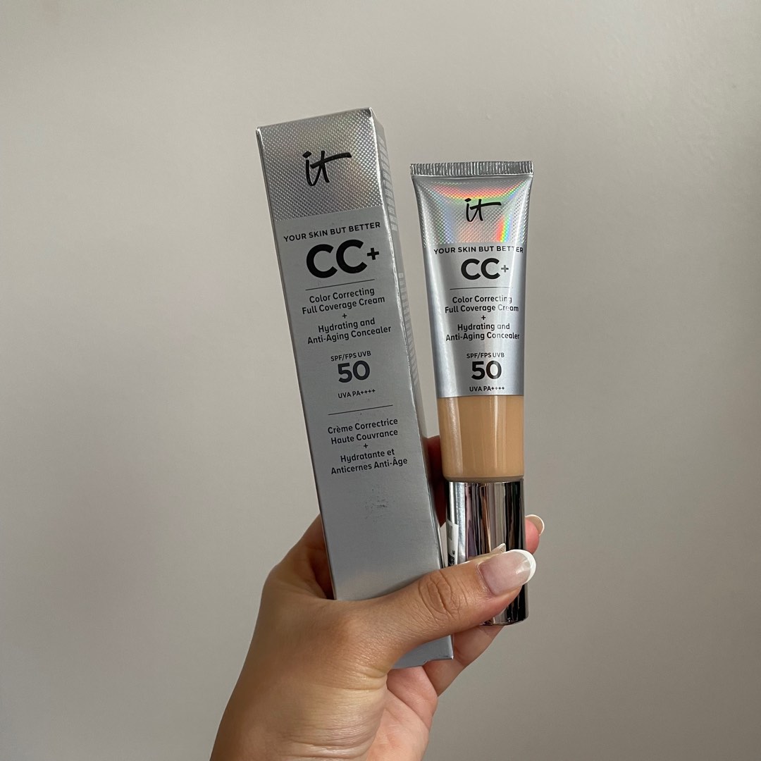 It Cosmetics CC Cream SPF 50 in shades Fair Light, Beauty & Personal ...