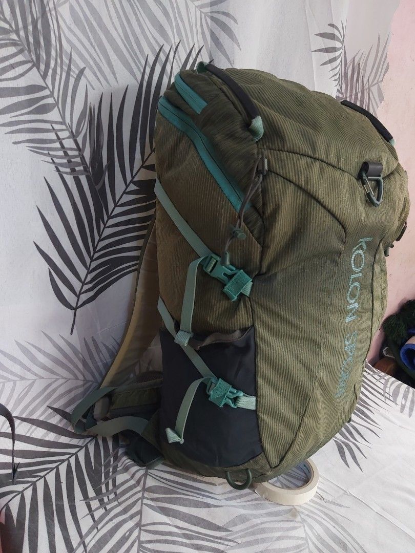 Kolon sport 30, Men's Fashion, Bags, Backpacks on Carousell