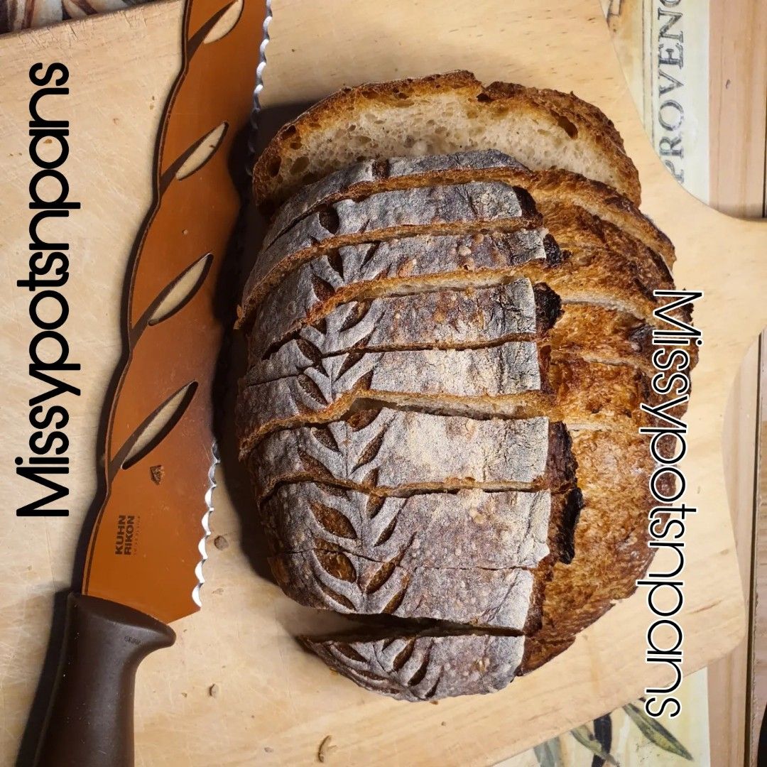 Kuhn Rikon bread knife, Furniture & Home Living, Kitchenware ...