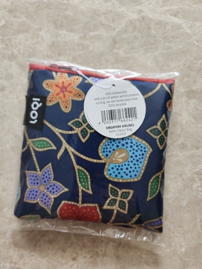Loqi Singapore Airlines Batik Colour Bag, Women's Fashion, Bags & Wallets, Tote Bags on Carousell