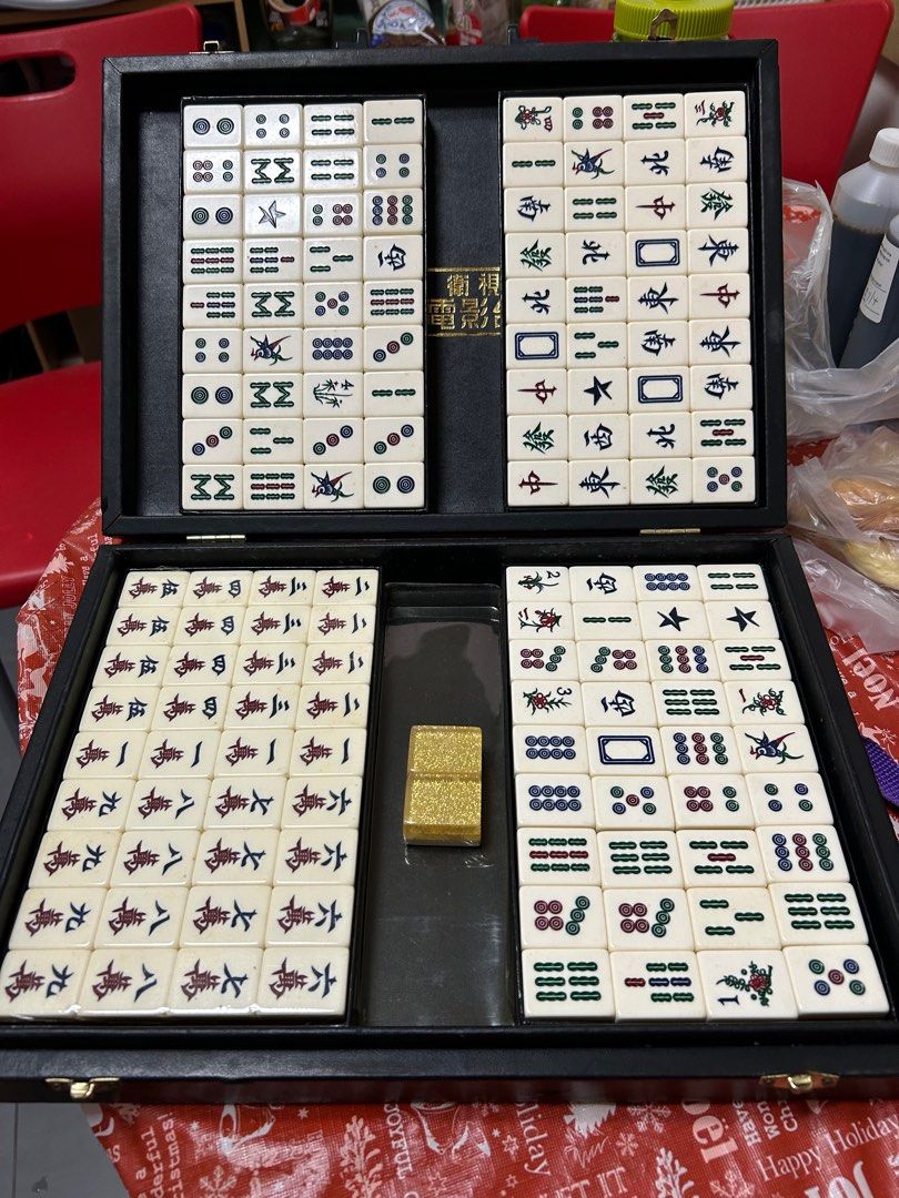 Mah-jong set, Hobbies & Toys, Memorabilia & Collectibles, Fan ...