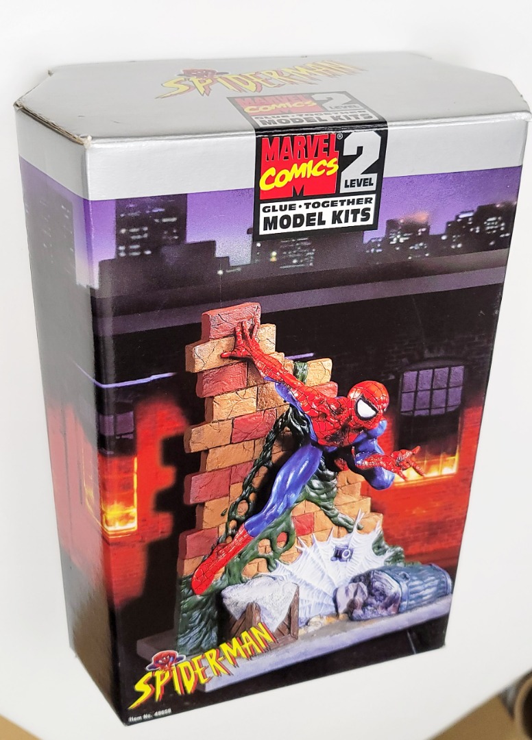 Marvel Comics Level 2 SPIDER-MAN Glue Together Model Kit蜘蛛俠模型, 興趣及遊戲 ...