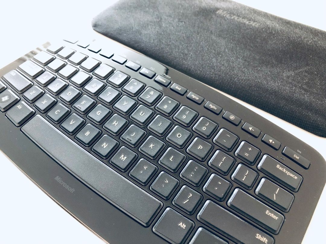 Microsoft Arc Keyboard, 電腦＆科技, 電腦周邊及配件, 電腦鍵盤及相關產品 - Carousell