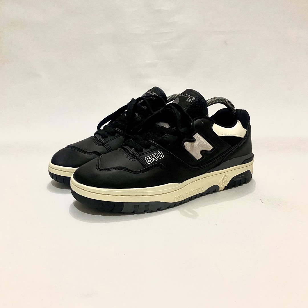 New Balance 550 Panda Black White, Fesyen Pria, Sepatu , Sneakers di Carousell
