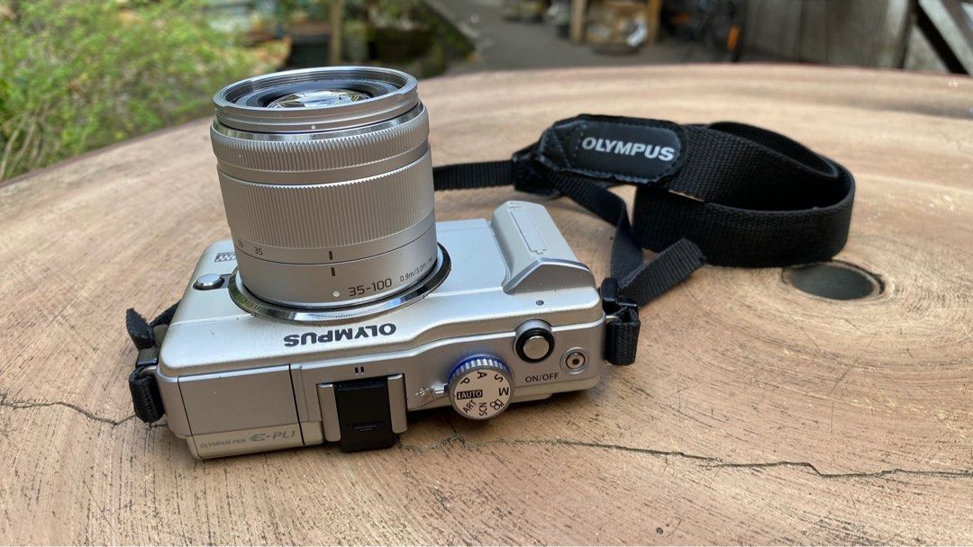 Olympus EPL-1 with G Vario 35-100mm, Photography, Cameras on Carousell