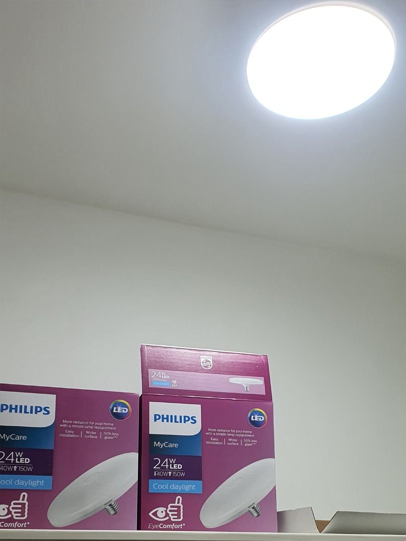 Philips UFO E27 Mounting LED Flat Light Bulb, Furniture & Home Living ...