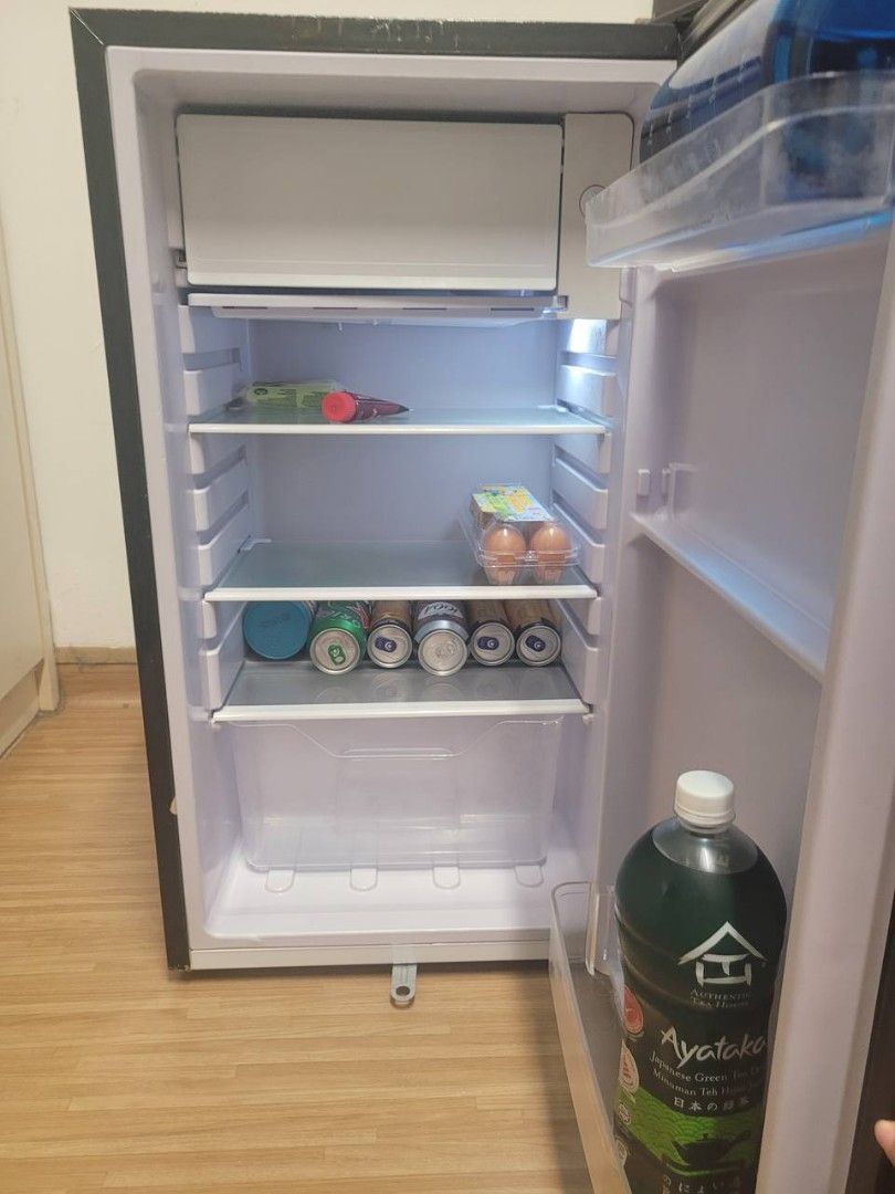 Powerpac 92L Fridge, TV & Home Appliances, Kitchen Appliances ...