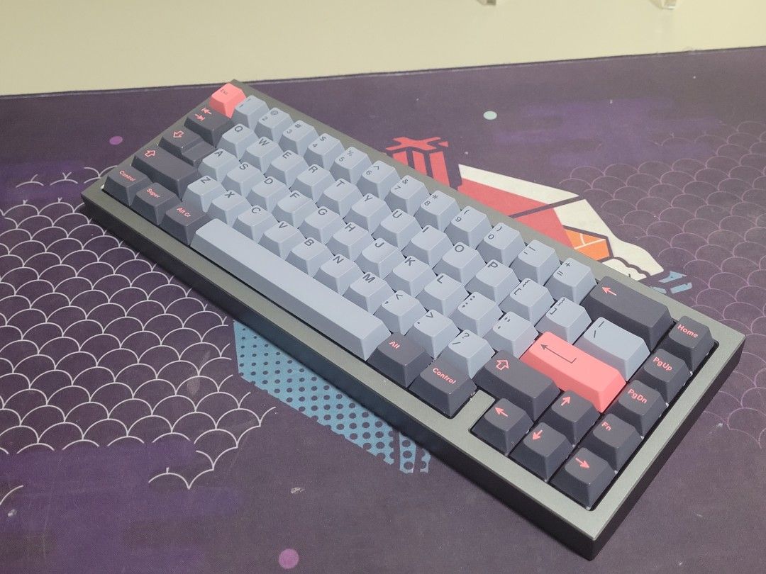 Qwertykeys QK65 R2 Gray black custom mechanical keyboard kit, Computers ...