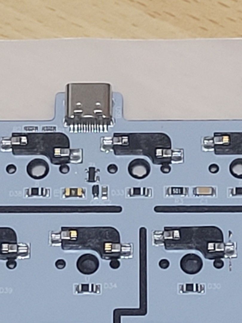 Qwertykeys QK65 R2 Gray black custom mechanical keyboard kit, Computers ...