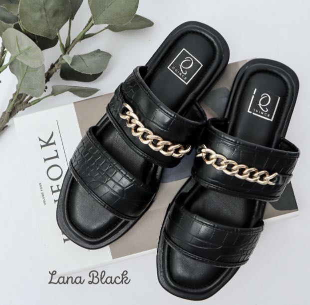 Sendal Wanita Hitam, Fesyen Wanita, Sepatu di Carousell