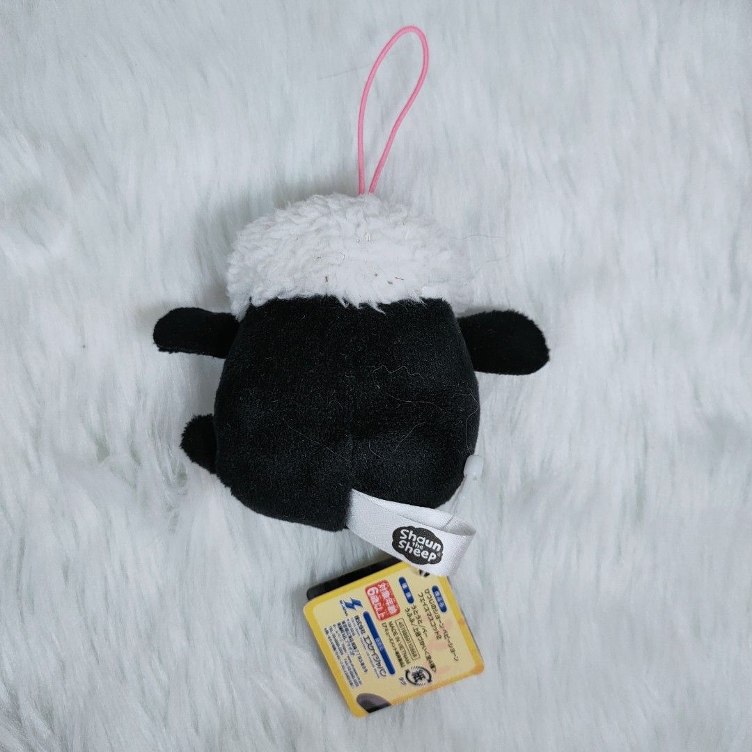 Shaun the Sheep Head Plush Charm, Hobbies & Toys, Toys & Games on Carousell