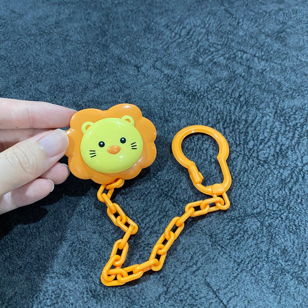 Simba Pacifier Holder Chain Type, Babies & Kids, Nursing & Feeding ...