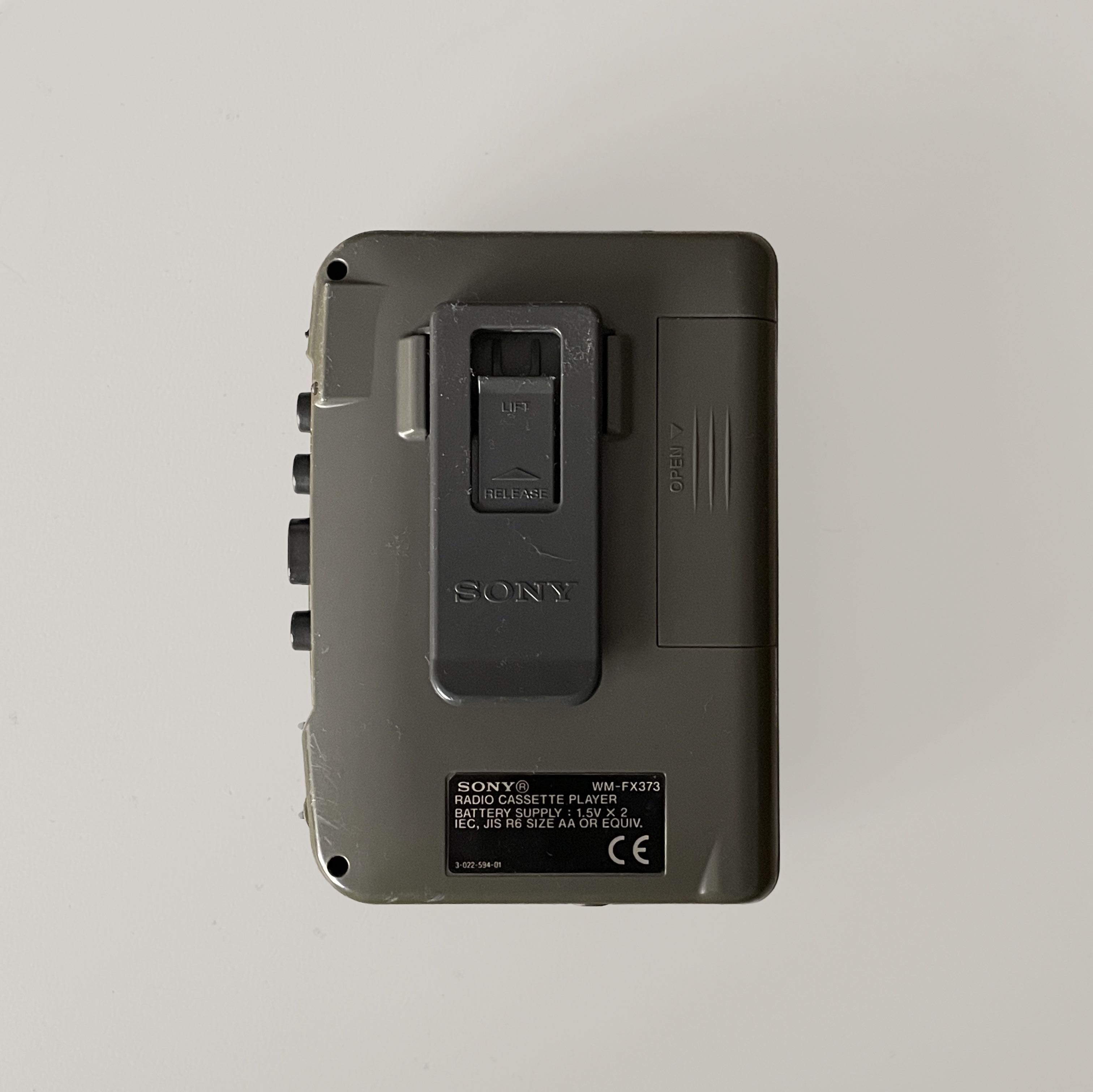 Sony WM-FX373 Walkman Cassette Player, Hobbies & Toys, Memorabilia & Collectibles, Vintage ...