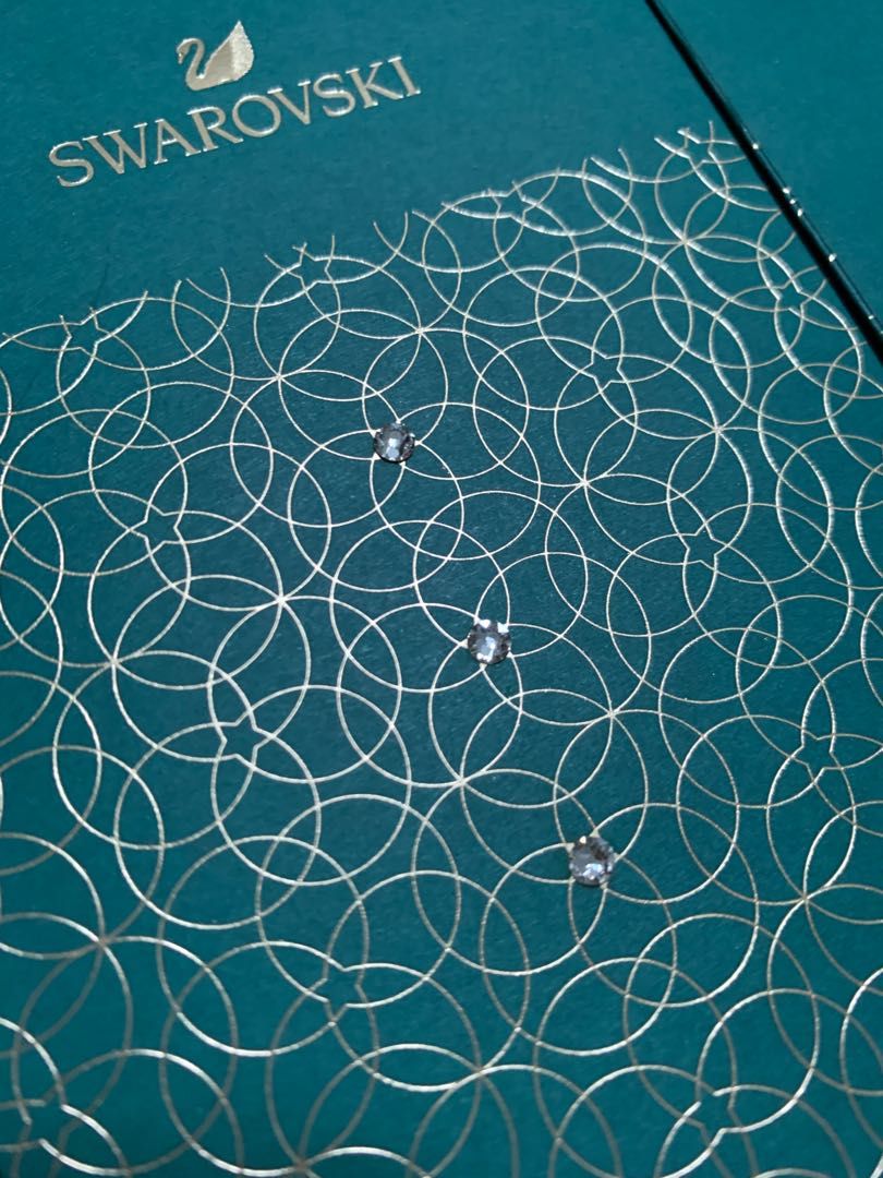 Swarovski Red Packet / Green Packet / Hari Raya Packet / Sampul (5 ...