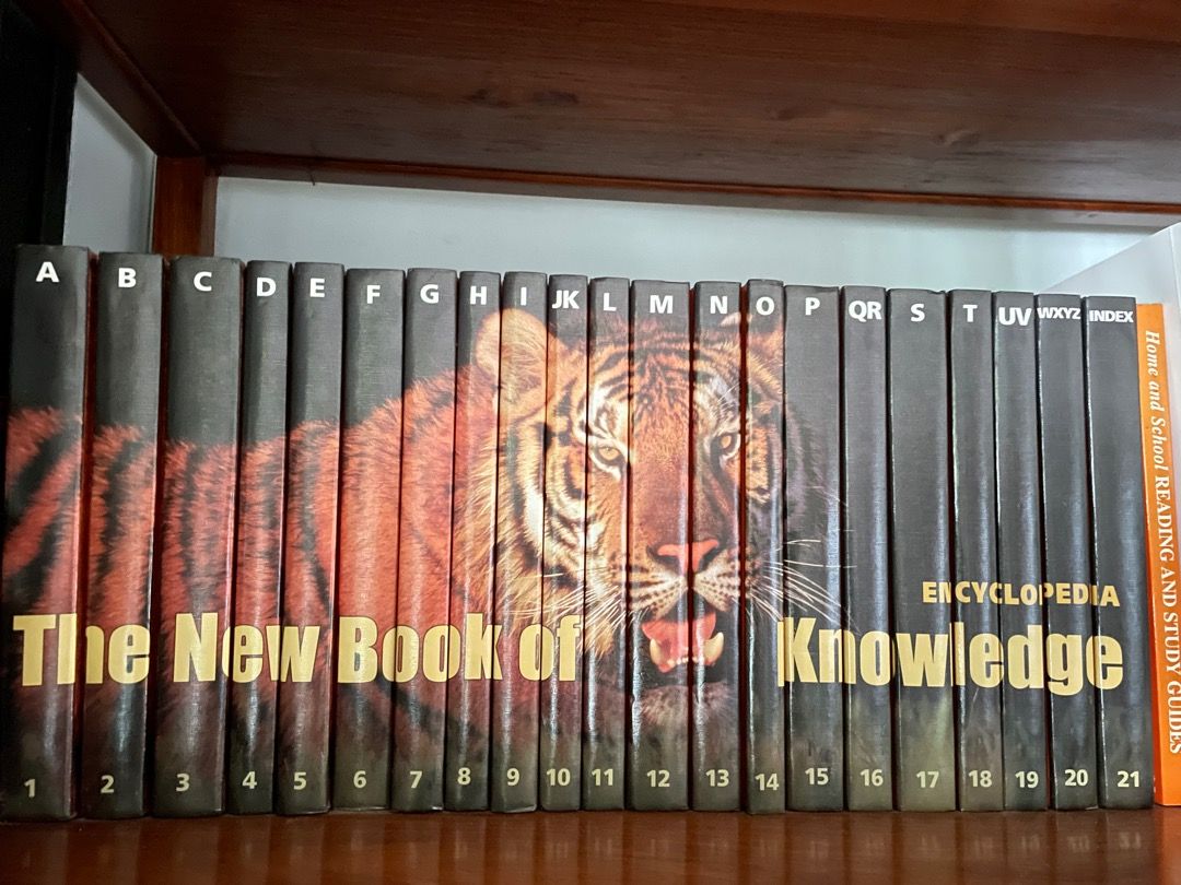The New book of Knowledge Encyclopedia - A to Z, Hobbies & Toys, Books ...