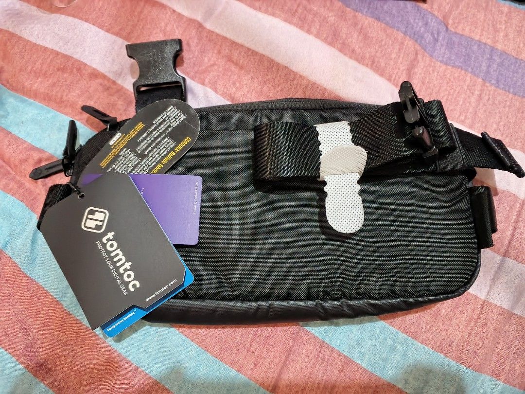 tomtoc sling bag, Men's Fashion, Bags, Sling Bags on Carousell